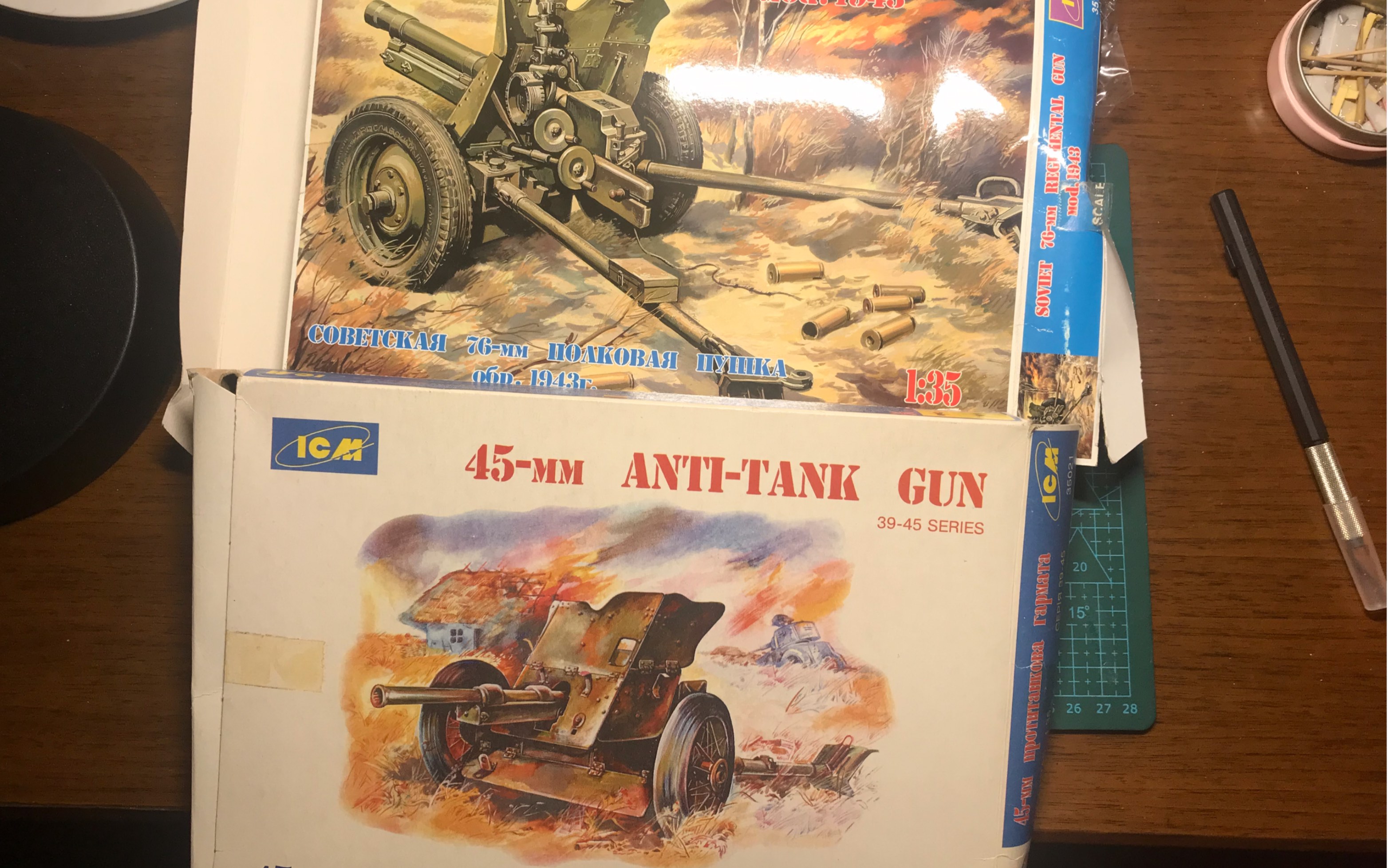 【模型测评】ICM 1/35 苏联45mm反坦克炮 76mm步兵炮模型