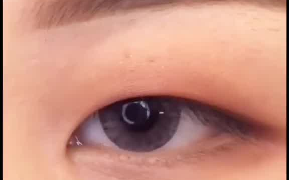 肿眼泡救星来啦,教你如何正确调整成好看的双眼皮