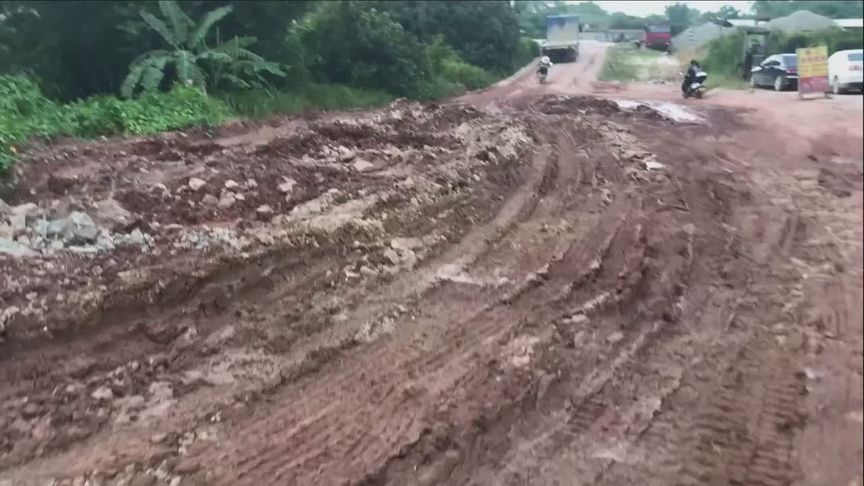 农村公路烂了一年找什么部门修,出行很不方便