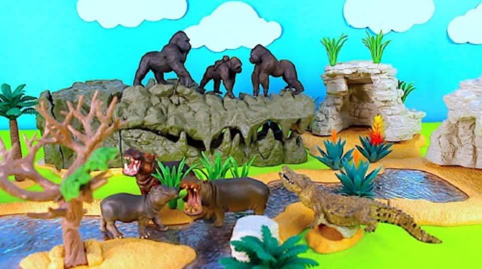 动物立体模型来到野生动物园