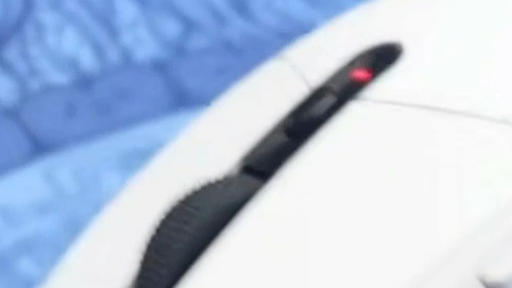 罗技G304无线鼠标,6键可编程设计让办公效率翻倍,游戏切换宏指令更...