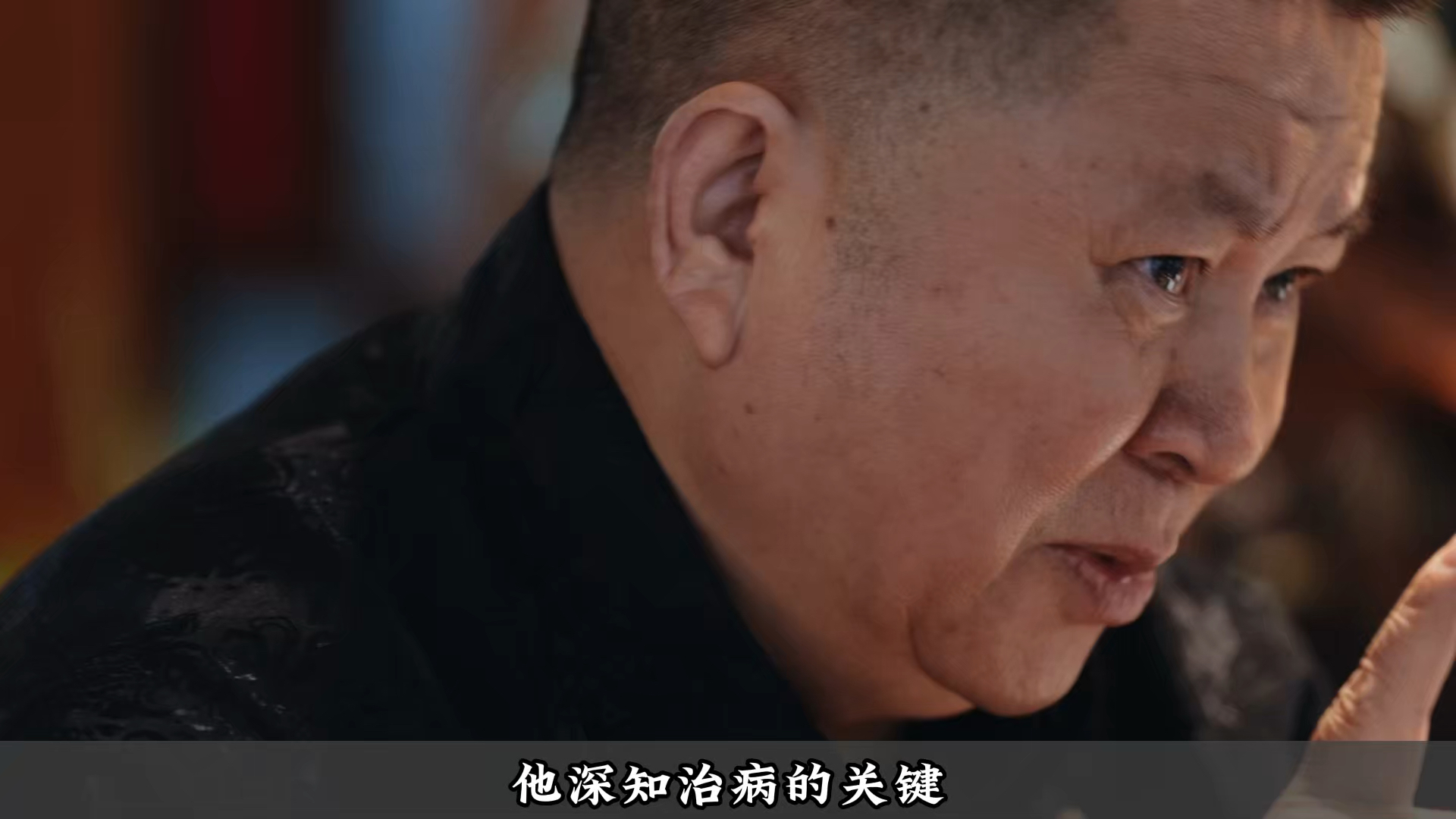 拜访西南五代中医世家传承人侯忠,行医30余载,曾多次为晚期患者创造...