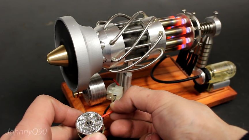 史上最牛的飞机螺旋桨制作diy,靠的是点火发动,太惊人了!