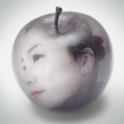 痕玉 