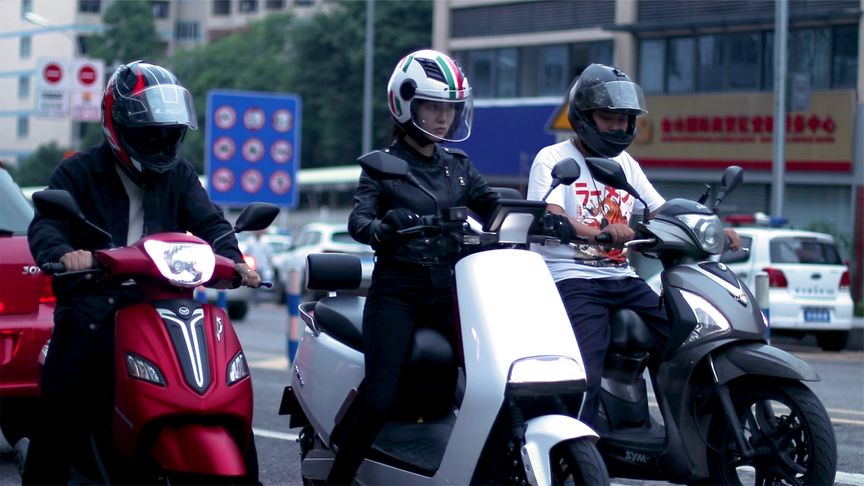 范迪塞尔专属座驾,雅迪G5max动态体验