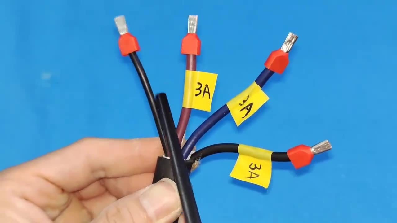 为什么电缆里有一根线特别细?零线电流怎么计算?很多人都算错了