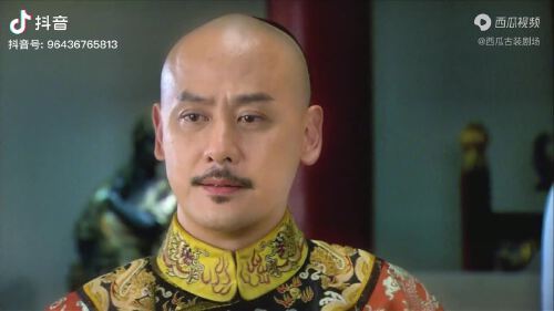 新还珠格格:太监为救格格,举动太疯狂了,整个皇宫都乱套了