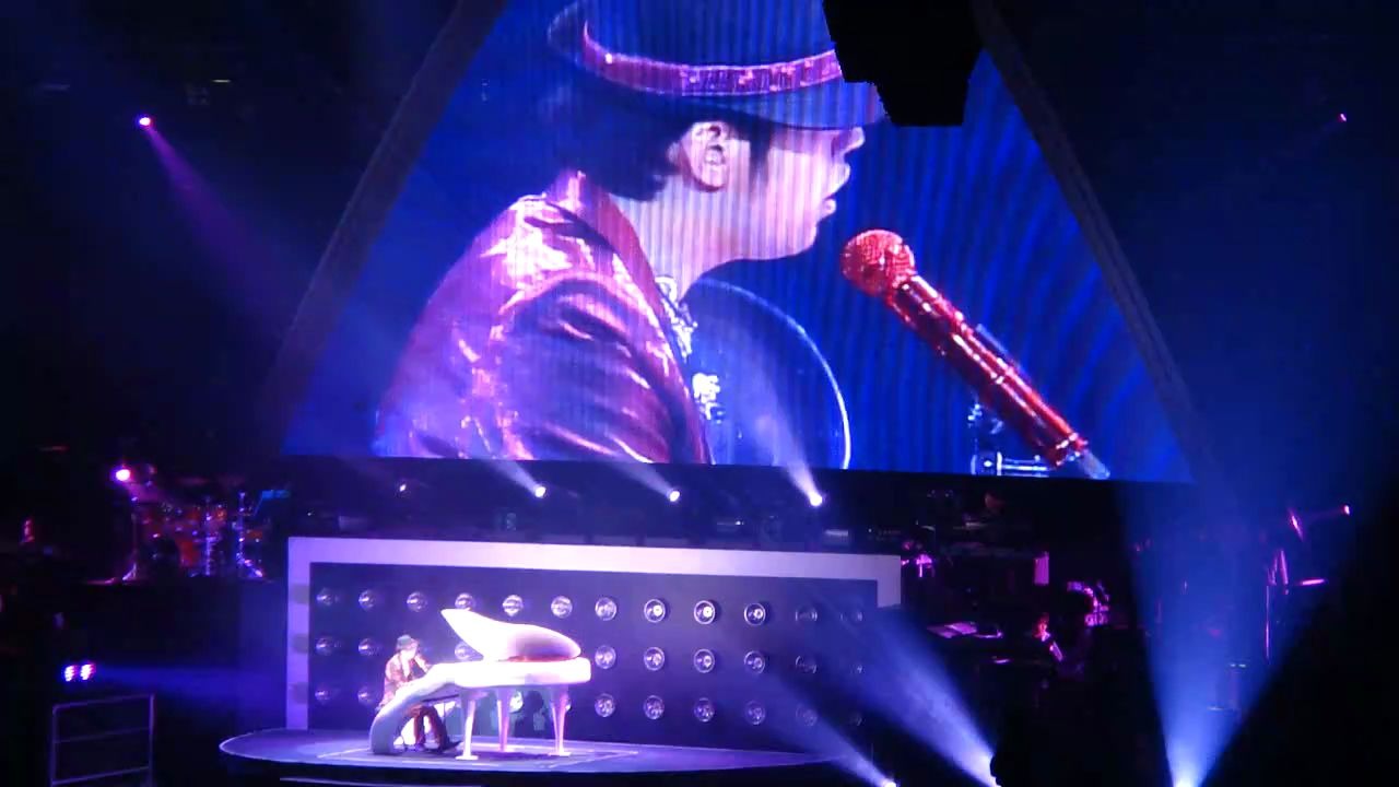 【超时代】2010周杰伦全球巡回演唱会(温哥华站)给我一首歌的时间