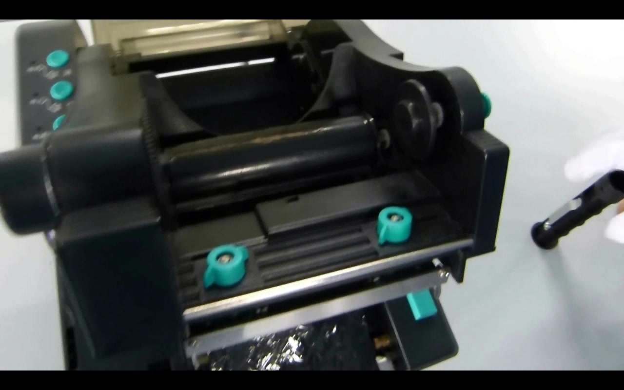 2100 2200 2300标签纸张和碳带安装