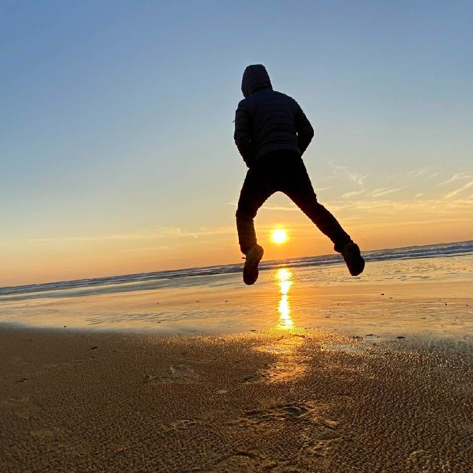 建筑手艺人DILONG 