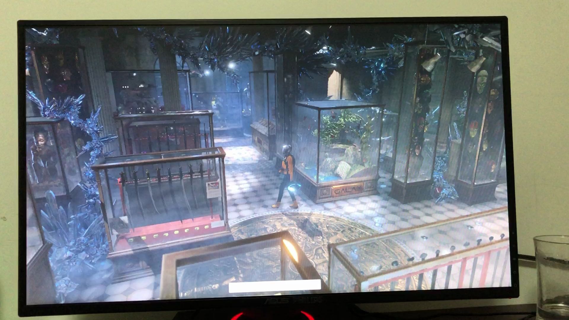 PG278Q 屏幕右半部分闪烁忽明忽暗,是显示器的锅还是换显卡?