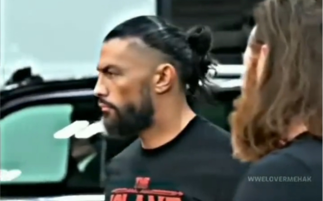 罗门伦斯:我只和当年的圣盾军团击拳 #WWE#罗曼·雷恩斯#罗门伦斯...