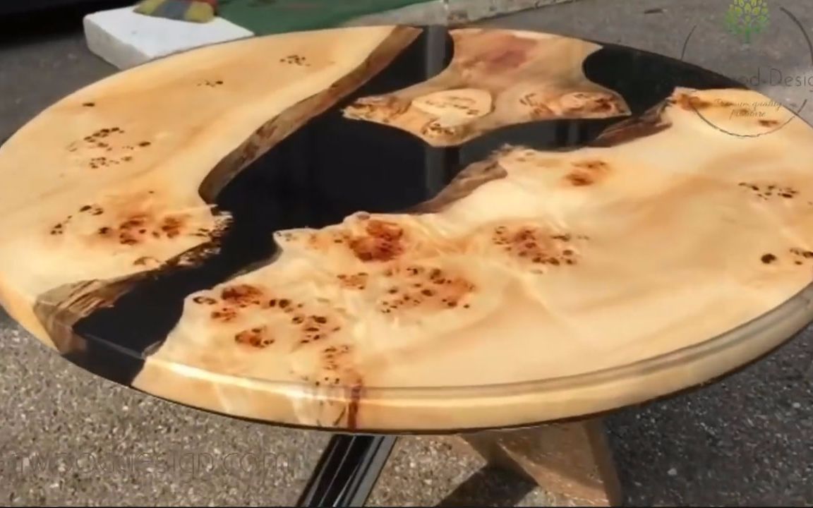 【木工 木匠 DIY】木头与树脂的桌子制作