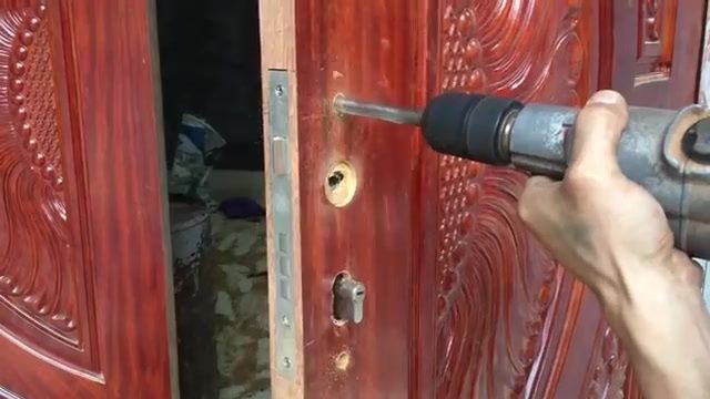 门锁安装实用教程 木工如何快速安装门锁技巧