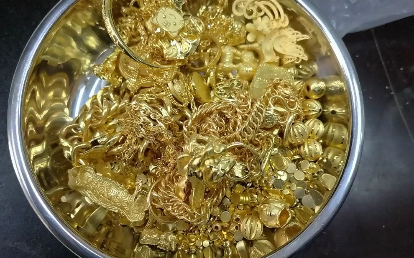 近期金价为什么上涨?黄金上涨有哪些原因?