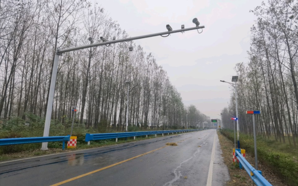 非现场治超“天网”建设,24小时全天候执法,实现互联互通信息共享,...