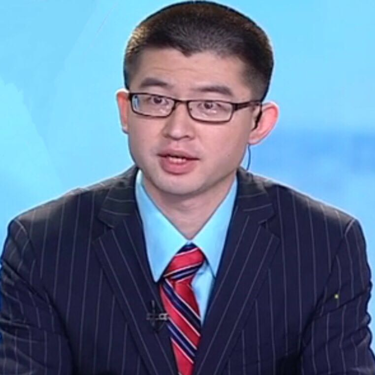 曹灿财经 