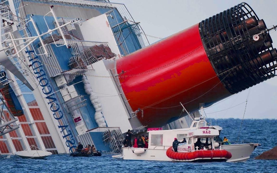 2018惊险的轮船事故合集
