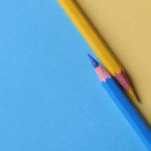 大风车呀吱哟哟滴转 