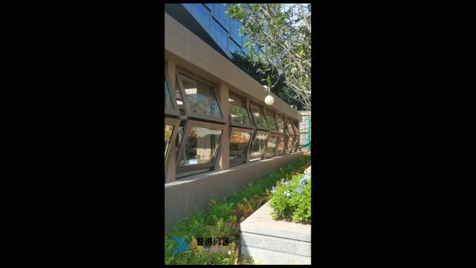 ...散件发货,可做单玻双玻成品/半产品/铝材,全国销售#专注上折叠窗领域