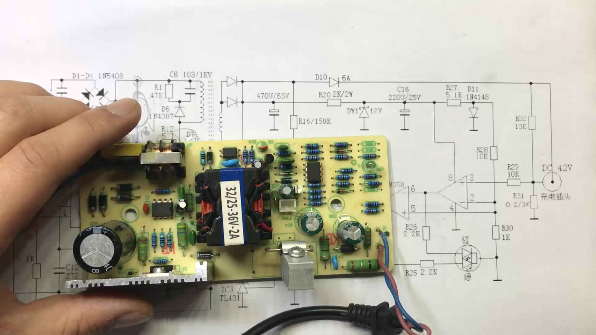开关电源原理讲解(二十)充电器充满自停电路原理与故障分析