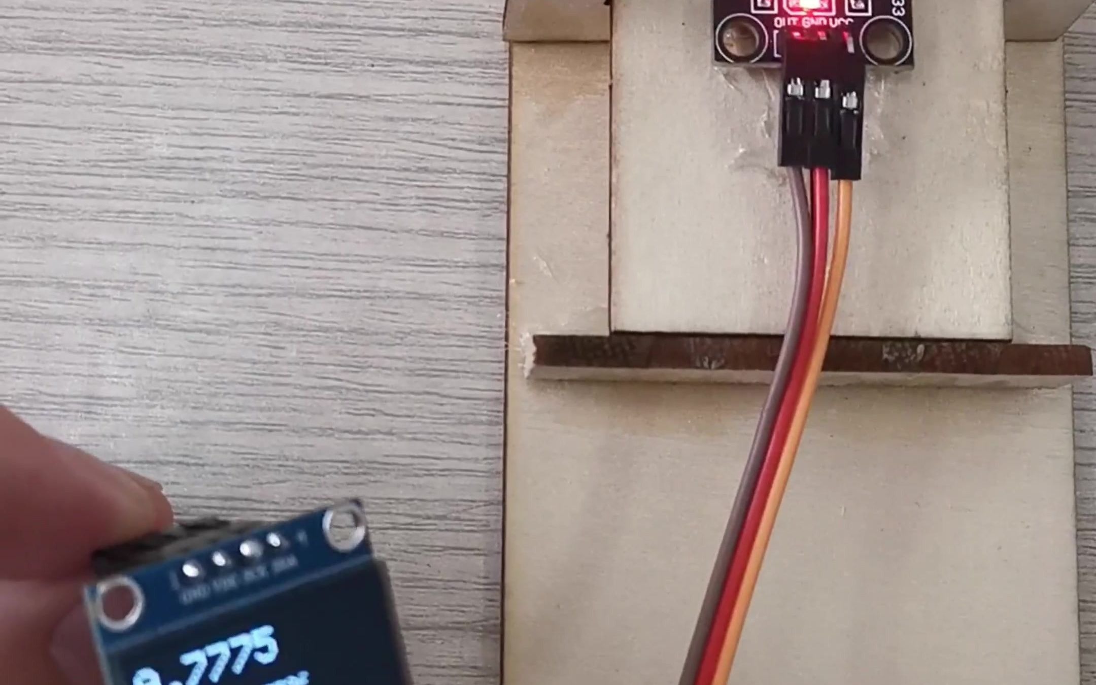 Arduino物理实验:使用单摆测量当地重力加速度【福建师大附中创客...