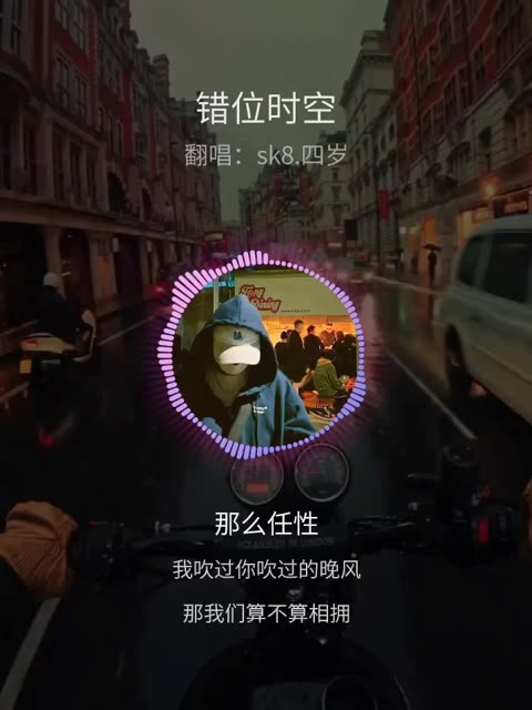 没有谁的心事不是旧心事 香樟树每一片叶子长出就会掉一片旧叶子 我...