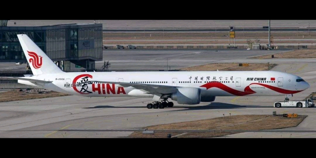 国航爱中国纸模型制作