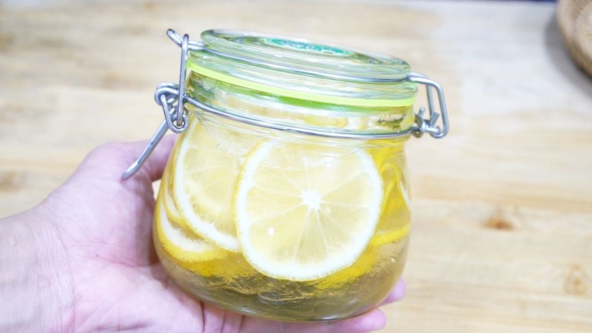 蜂蜜腌柠檬的正确做法,香甜不发苦,放一年不会坏