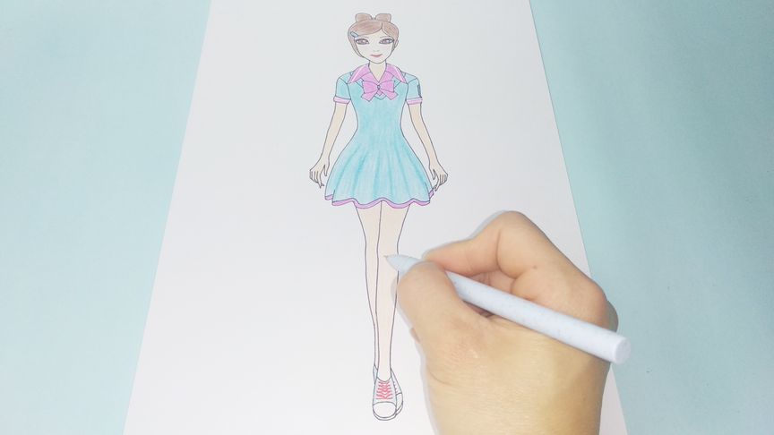 叶罗丽校服装的陈思思简笔画,成绩优异的陈思思,小朋友喜欢吗?