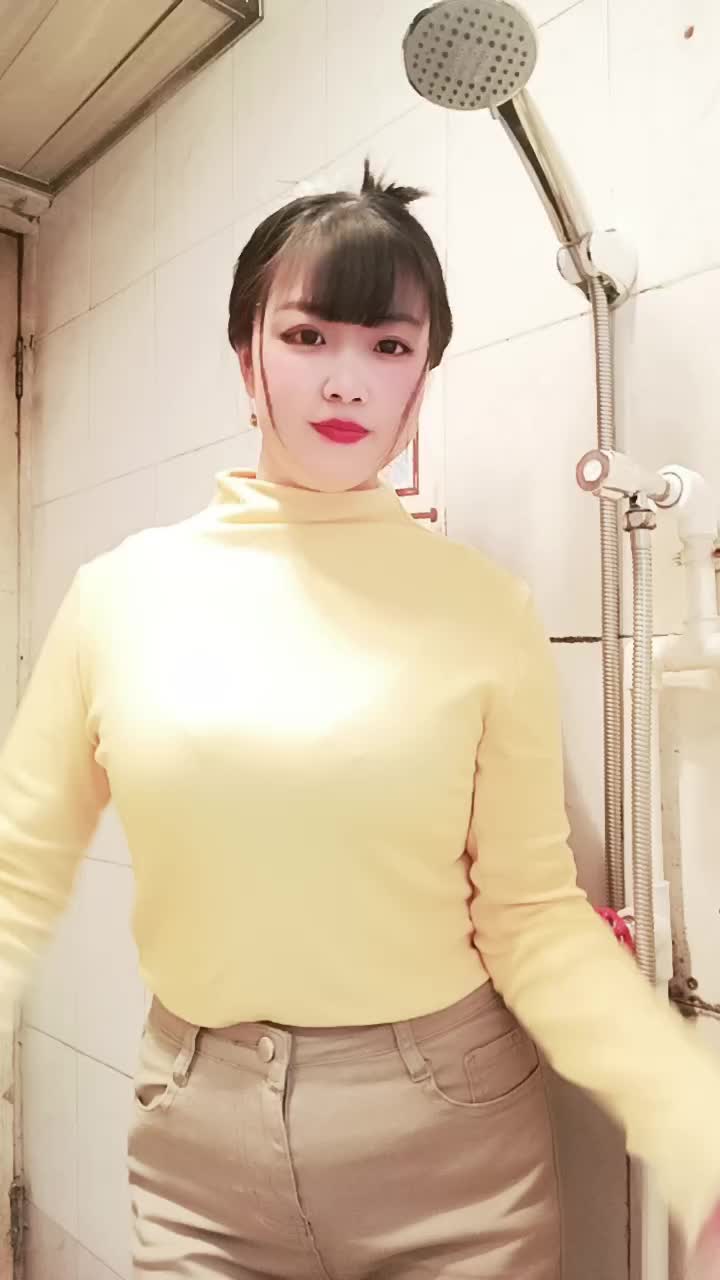 ...微微辣、 @郭淑芬鲜切牛肉自助老火锅官方账号 #郭淑芬手势舞挑战赛