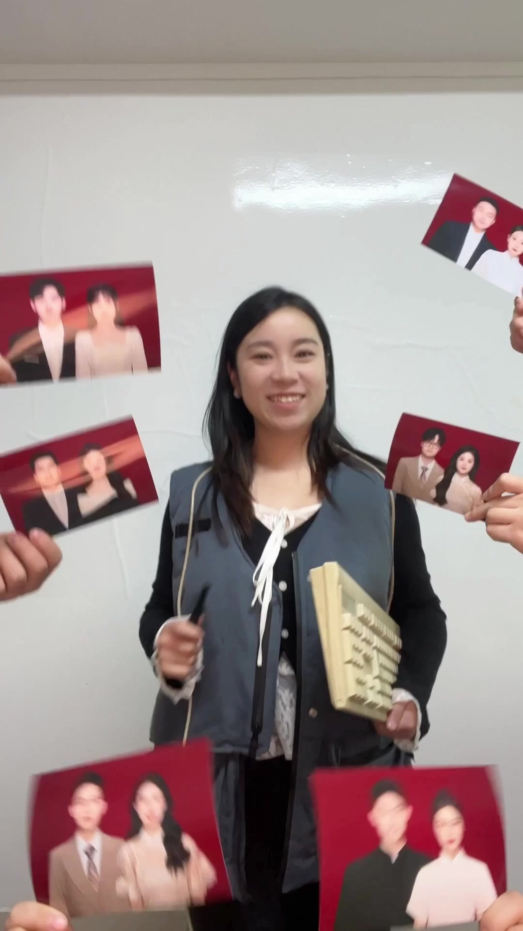 ...有特色! #修图师桃子 #结婚登记照 #人像精修教程 #PS @DOU+小助手