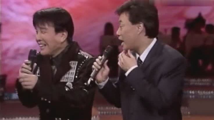 早期小哥模仿张宇的抖音 真的是太像了这唱功 让人佩服