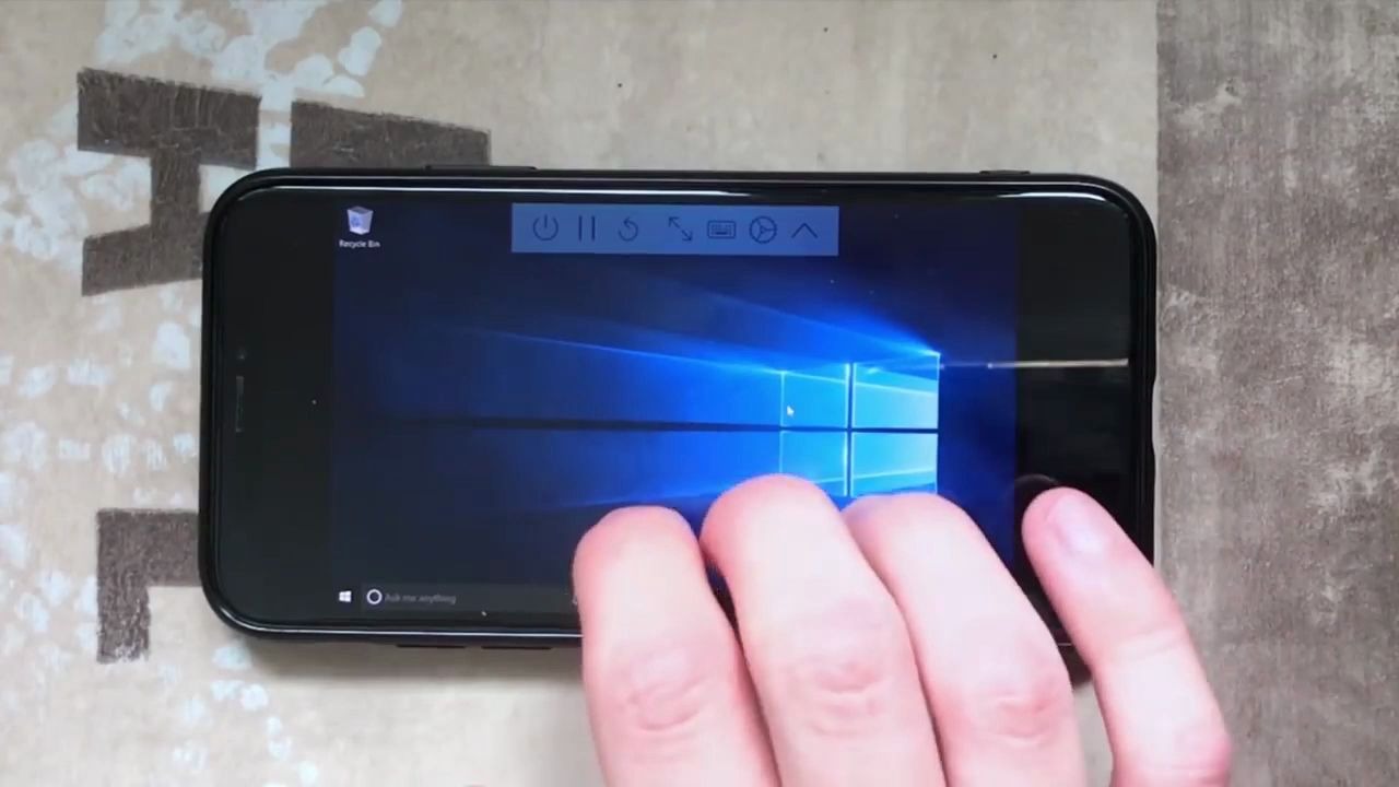 iPhone X完美运行Win10,不吹不黑真机实测,完美运行Word文档!