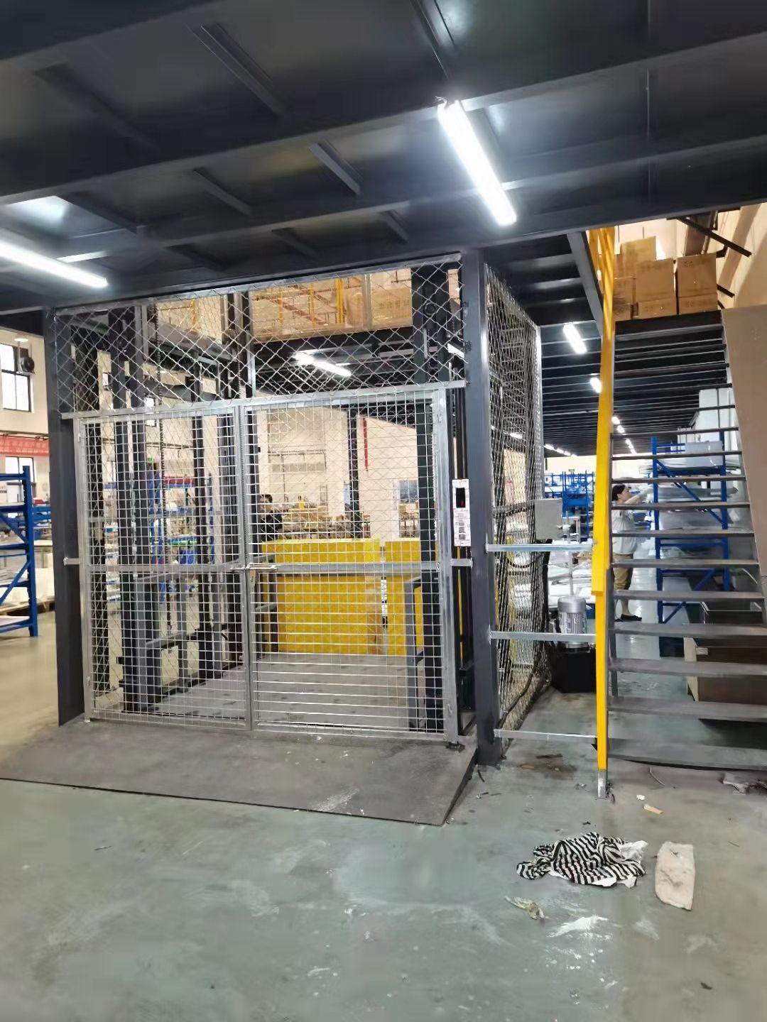 液压升降机 仓库举升货梯 车间二层货物提升机