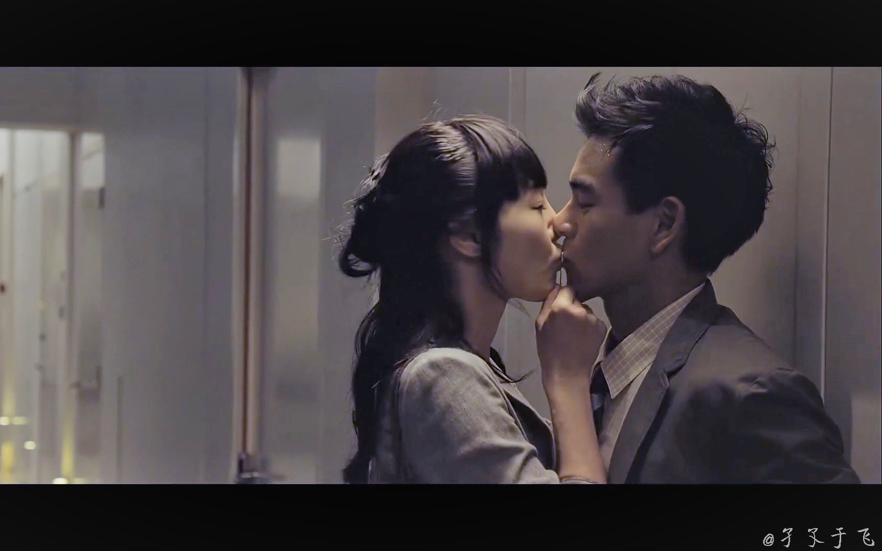 ...混剪-爱,放肆爱 BGM:Animals 彭于晏|陈伟霆|靳东|张嘉译|杨洋|吴彦祖.