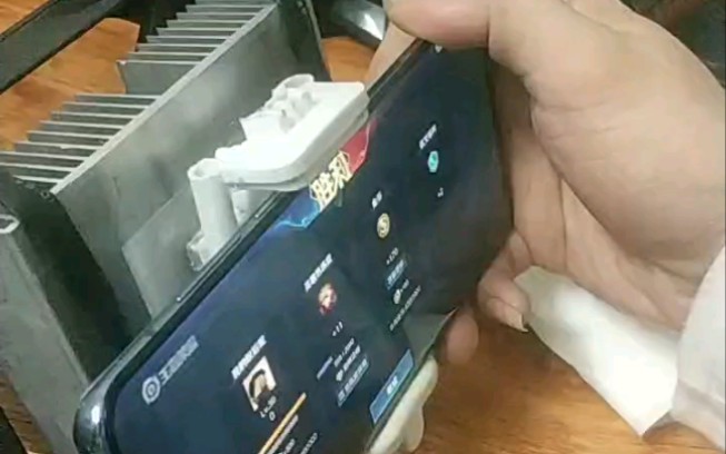 DIY半导体手机散热,好害怕手机内部凝水或者水雾直接报废