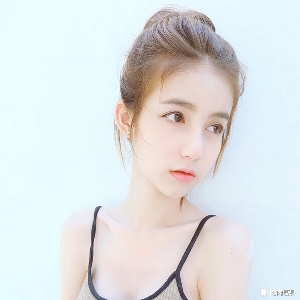 克劳德克总 