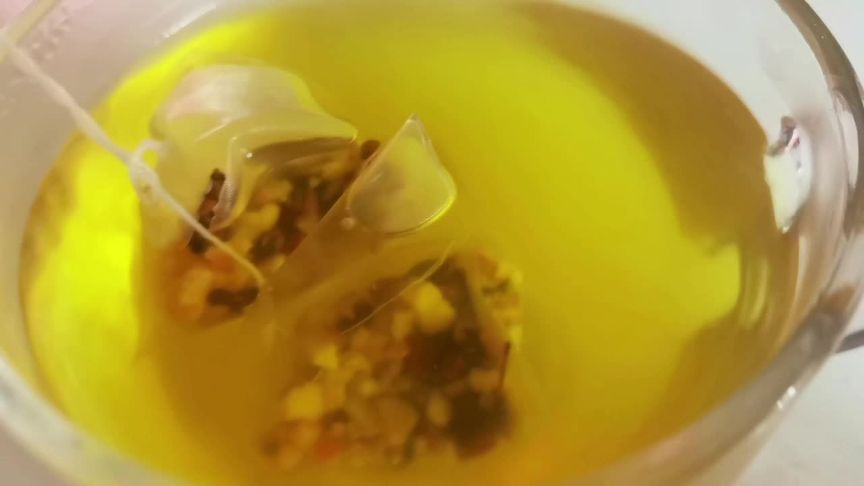 每天上午给自己泡一杯红豆薏米芡实茶ߍ