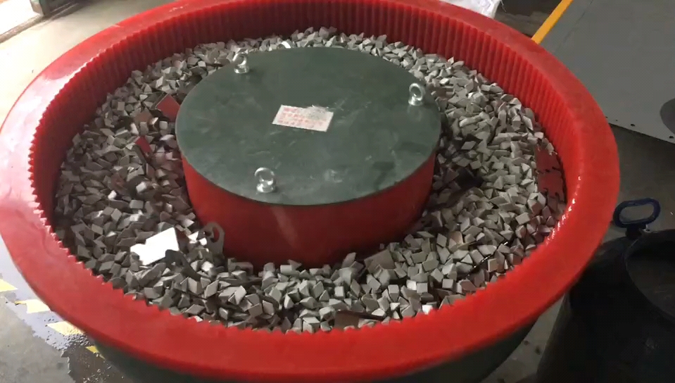 LMP300平底震动振动研磨光饰机球磨机抛光机去毛刺倒角去氧化皮...