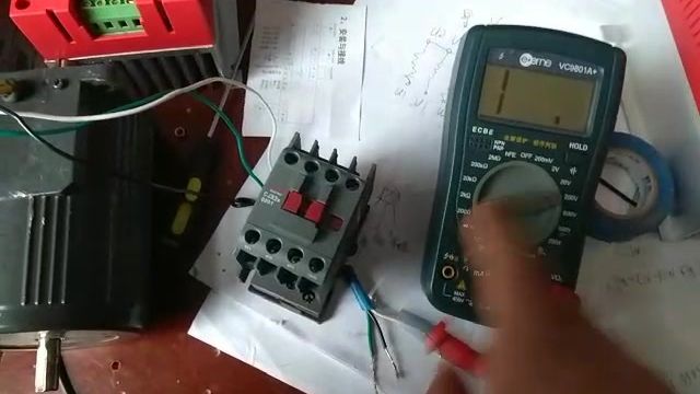 电工知识:万用表简单测电机的好坏,如果有摇表就更好了