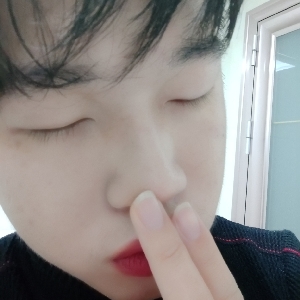 晓亮亮c 