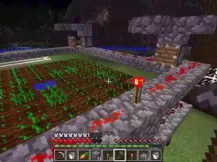 梓安X小蔡 1.8.1联机生存视频 第五期(做了个双层抽水马桶)【我的世界...