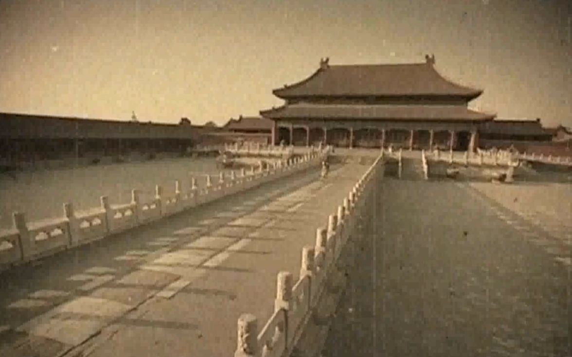 闲着蛋疼打了个走向共和海外版片尾的演职员表字幕。做着玩儿的