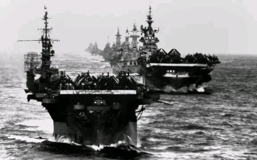 【岚】《战舰联盟》黎明中绽放的花朵