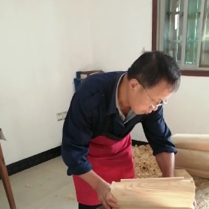老木匠老张 