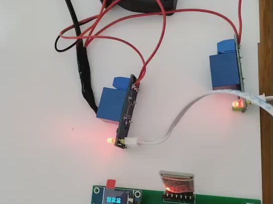 基于 STM32 单片机的智能坐垫设计