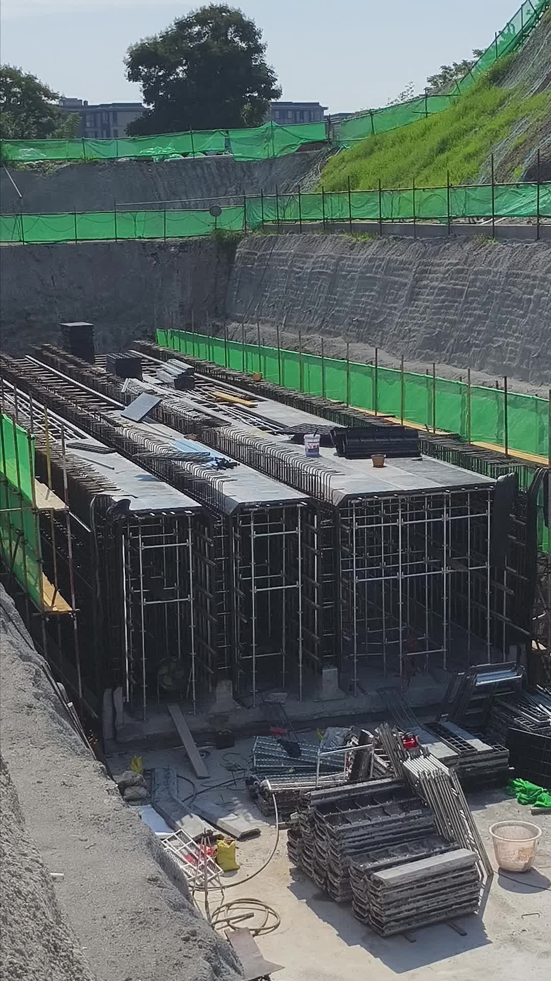 满堂脚手架搭建施工规范!#施工现场实拍 #工程进度实拍 #模鼎快装模板