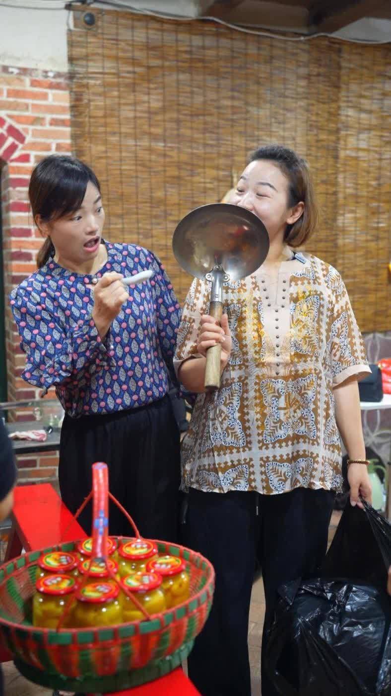 这到底是勺子还是碗啊 自制枇杷罐头