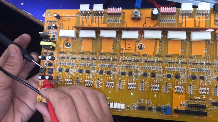 锂电池设备充电故障、没有电流电压、维修电工修了几次也没明白